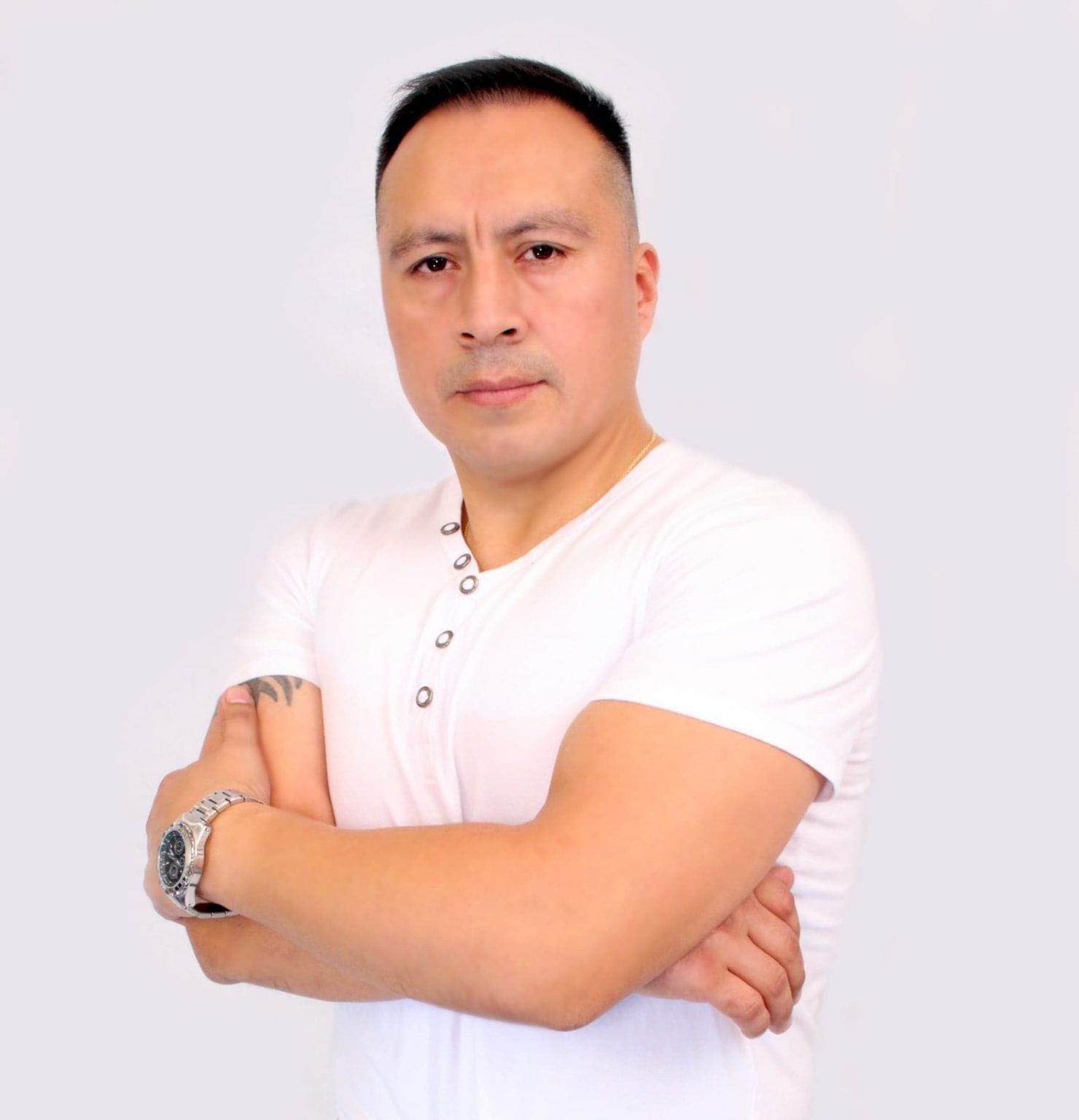 Carlos René: Contigo es su nueva propuesta musical cargada de ritmo